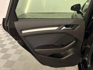 Black Audi A3 2014 in Marijampole, with an engine capacity of 1.60 L and mileage of 443 thousand km for 5250 €, photo 24 on AUTOMOTO.COM.LV