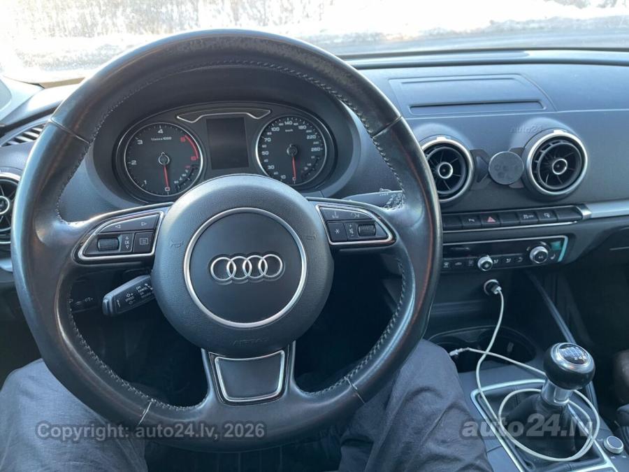 Melns Audi A3 2015 Tallina, ar dzinēja tilpumu 2.00 L un nobraukumu 227 tūkst. km par 9300 €, foto 10 vietnē AUTOMOTO.COM.LV