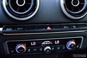 Black Audi A3 2015 in Kretinga, with an engine capacity of 2.00 L and mileage of 276 thousand km for 10499 €, photo 17 on AUTOMOTO.COM.LV