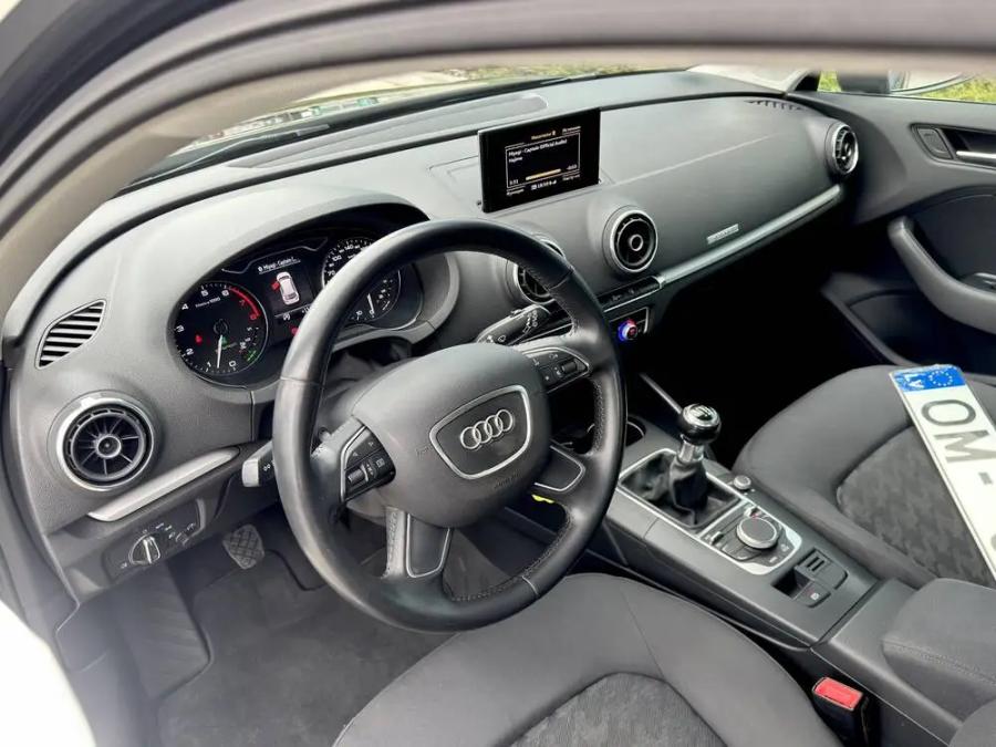 Black Audi A3 2015 in Rezekne, with an engine capacity of 1.40 L and mileage of 225 thousand km for 8500 €, photo 11 on AUTOMOTO.COM.LV