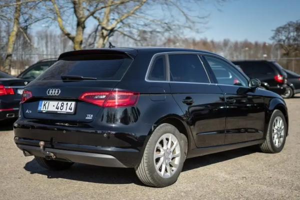 Melns Audi A3 2015 Liepāja, ar dzinēja tilpumu 1.60 L un nobraukumu 226 tūkst. km par 10500 €, foto 4 vietnē AUTOMOTO.COM.LV