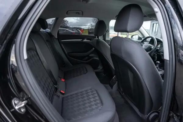 Melns Audi A3 2015 Liepāja, ar dzinēja tilpumu 1.60 L un nobraukumu 226 tūkst. km par 10500 €, foto 10 vietnē AUTOMOTO.COM.LV
