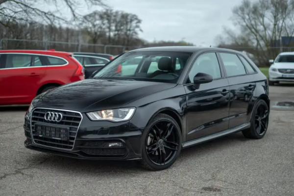 Melns Audi A3 2015 Liepāja, ar dzinēja tilpumu 1.60 L un nobraukumu 268 tūkst. km par 10950 €, foto 1 vietnē AUTOMOTO.COM.LV