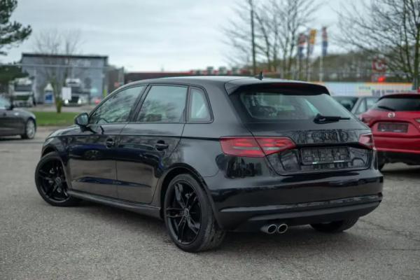 Melns Audi A3 2015 Liepāja, ar dzinēja tilpumu 1.60 L un nobraukumu 268 tūkst. km par 10950 €, foto 2 vietnē AUTOMOTO.COM.LV