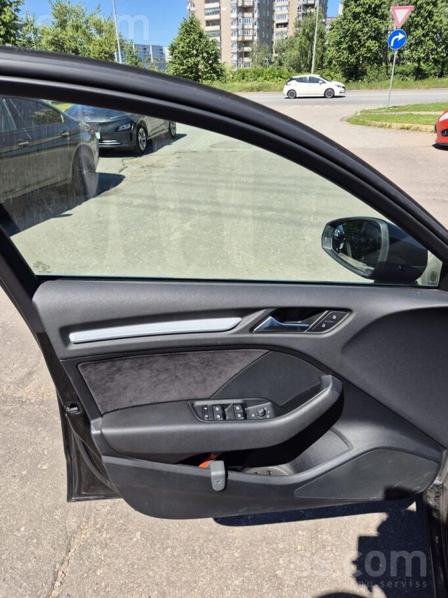 Black Audi A3 2015 in Riga, with an engine capacity of 1.40 L and mileage of 251 thousand km for 9490 €, photo 13 on AUTOMOTO.COM.LV