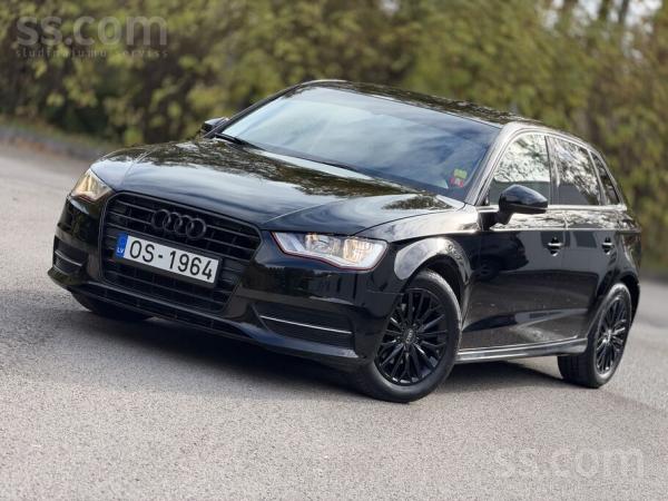 Black Audi A3 2015 in Riga, with an engine capacity of 1.60 L and mileage of 190 thousand km for 7590 €, photo 4 on AUTOMOTO.COM.LV