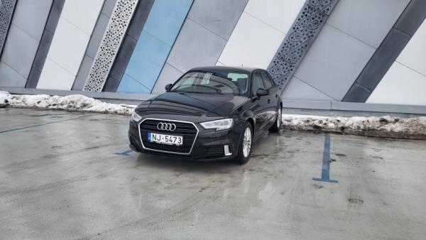 Black Audi A3 2016 in Riga, with an engine capacity of 1.60 L and mileage of 174 thousand km for 12100 €, photo 1 on AUTOMOTO.COM.LV