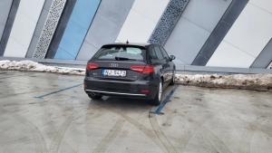 Black Audi A3 2016 in Riga, with an engine capacity of 1.60 L and mileage of 174 thousand km for 12100 €, photo 6 on AUTOMOTO.COM.LV