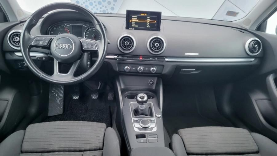 Black Audi A3 2016 in Riga, with an engine capacity of 1.60 L and mileage of 174 thousand km for 12100 €, photo 10 on AUTOMOTO.COM.LV