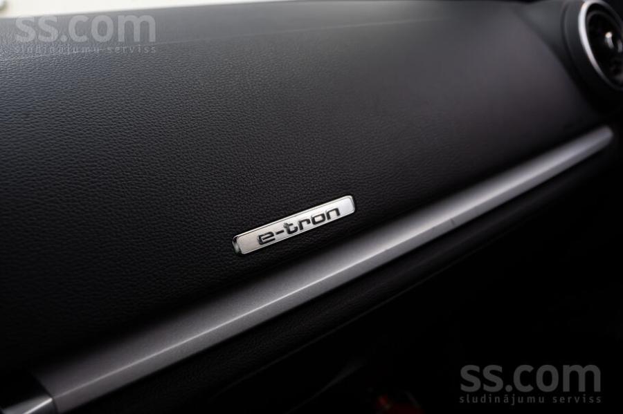 Black Audi A3 2016 in Jelgava, with an engine capacity of 1.40 L and mileage of 0 thousand km for 11490 €, photo 13 on AUTOMOTO.COM.LV
