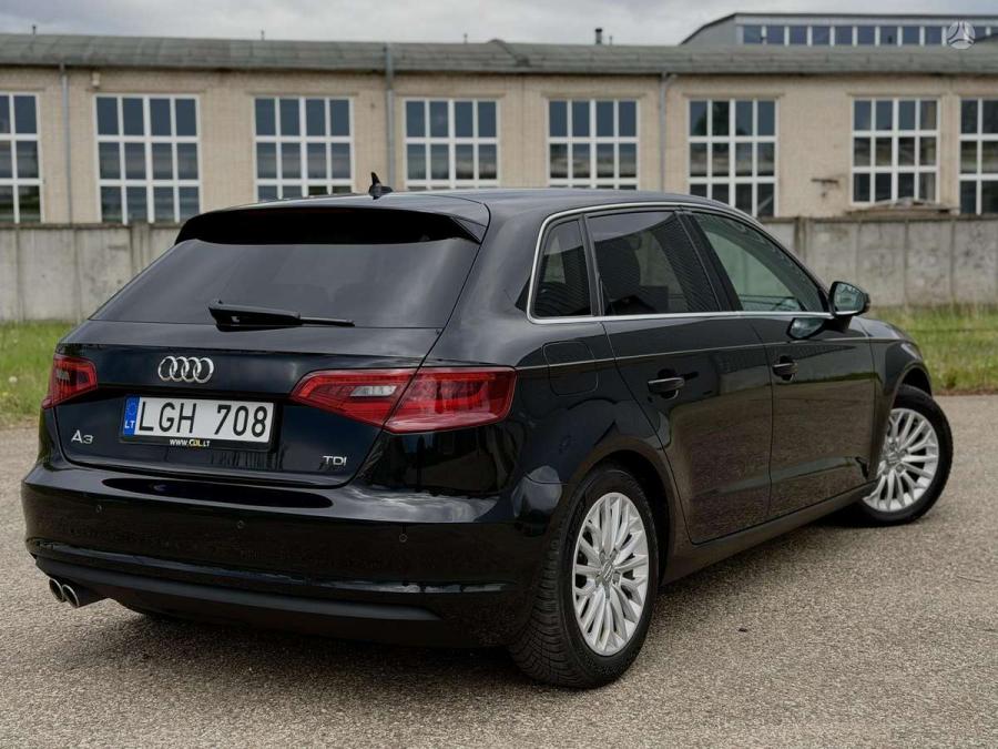 Black Audi A3 2016 in Vilnius, with an engine capacity of 1.97 L and mileage of 256 thousand km for 9000 €, photo 10 on AUTOMOTO.COM.LV