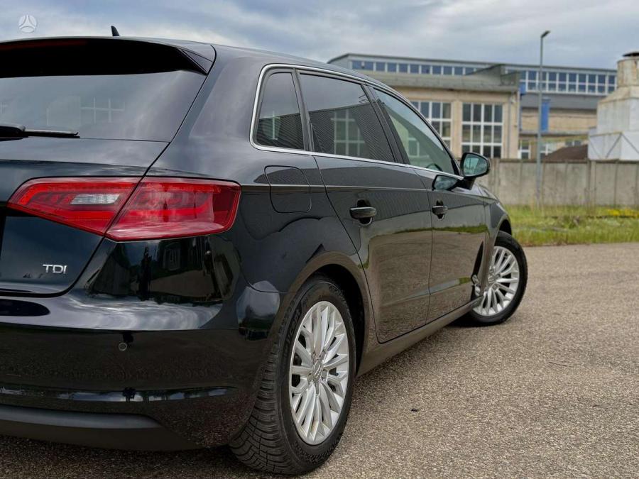 Black Audi A3 2016 in Vilnius, with an engine capacity of 1.97 L and mileage of 256 thousand km for 9000 €, photo 12 on AUTOMOTO.COM.LV