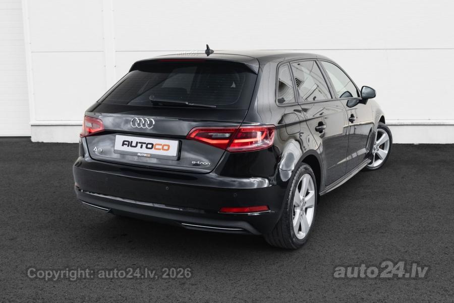 Black Audi A3 2016 in Tallinn, with an engine capacity of 1.40 L and mileage of 210 thousand km for 9999 €, photo 9 on AUTOMOTO.COM.LV