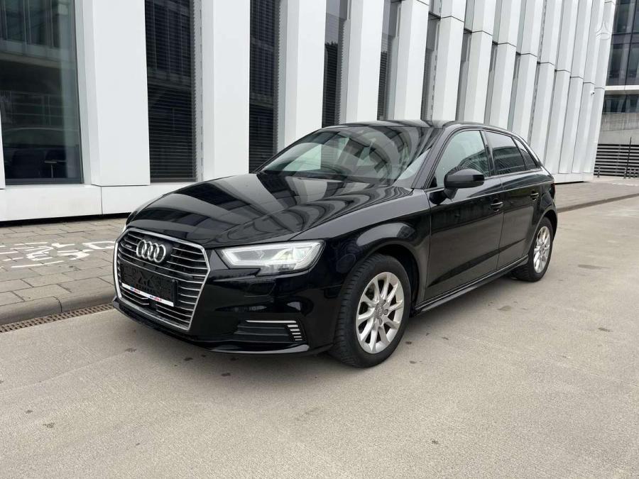 Black Audi A3 2017 in Vilnius, with an engine capacity of 1.40 L and mileage of 125 thousand km for 13950 €, photo 5 on AUTOMOTO.COM.LV