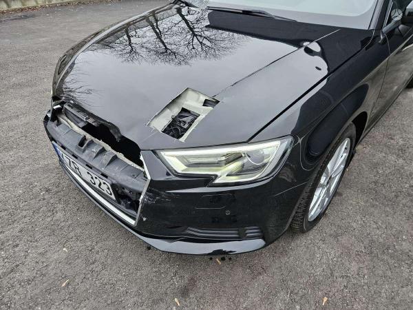 Black Audi A3 2017 in Kaunas, with an engine capacity of 1.60 L and mileage of 110 thousand km for 6900 €, photo 10 on AUTOMOTO.COM.LV