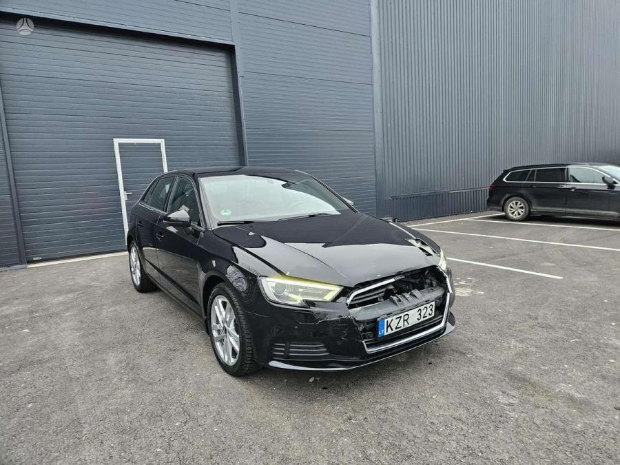 Black Audi A3 2017 in Kaunas, with an engine capacity of 1.60 L and mileage of 110 thousand km for 6500 €, photo 1 on AUTOMOTO.COM.LV