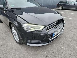 Black Audi A3 2017 in Kaunas, with an engine capacity of 1.60 L and mileage of 110 thousand km for 6500 €, photo 9 on AUTOMOTO.COM.LV