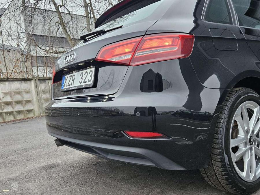 Black Audi A3 2017 in Kaunas, with an engine capacity of 1.60 L and mileage of 110 thousand km for 6500 €, photo 15 on AUTOMOTO.COM.LV