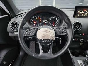 Black Audi A3 2017 in Kaunas, with an engine capacity of 1.60 L and mileage of 110 thousand km for 6500 €, photo 30 on AUTOMOTO.COM.LV