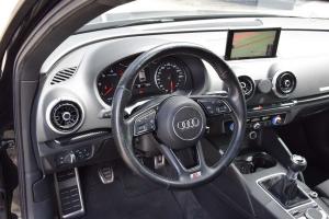 Melns Audi A3 2017 Viļņa, ar dzinēja tilpumu 1.60 L un nobraukumu 268 tūkst. km par 7900 €, foto 25 vietnē AUTOMOTO.COM.LV