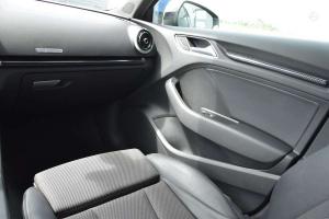 Melns Audi A3 2017 Viļņa, ar dzinēja tilpumu 1.60 L un nobraukumu 268 tūkst. km par 7900 €, foto 27 vietnē AUTOMOTO.COM.LV