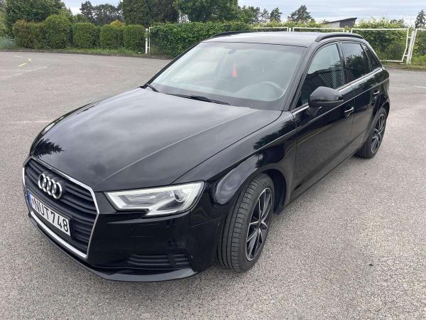 Melns Audi A3 2018 Viļņa, ar dzinēja tilpumu 1.60 L un nobraukumu 159 tūkst. km par 11850 €, foto 1 vietnē AUTOMOTO.COM.LV