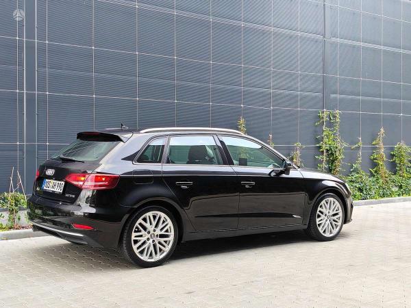 Ауди А3 2018 в Клайпеда на AUTOMOTO.COM.LV Черный Ауди А3 2018 в Клайпеда, объемом двигателя 0.00 л и пробегом 220 тыс. км за 9999 €, фото 11 на AUTOMOTO.COM.LV