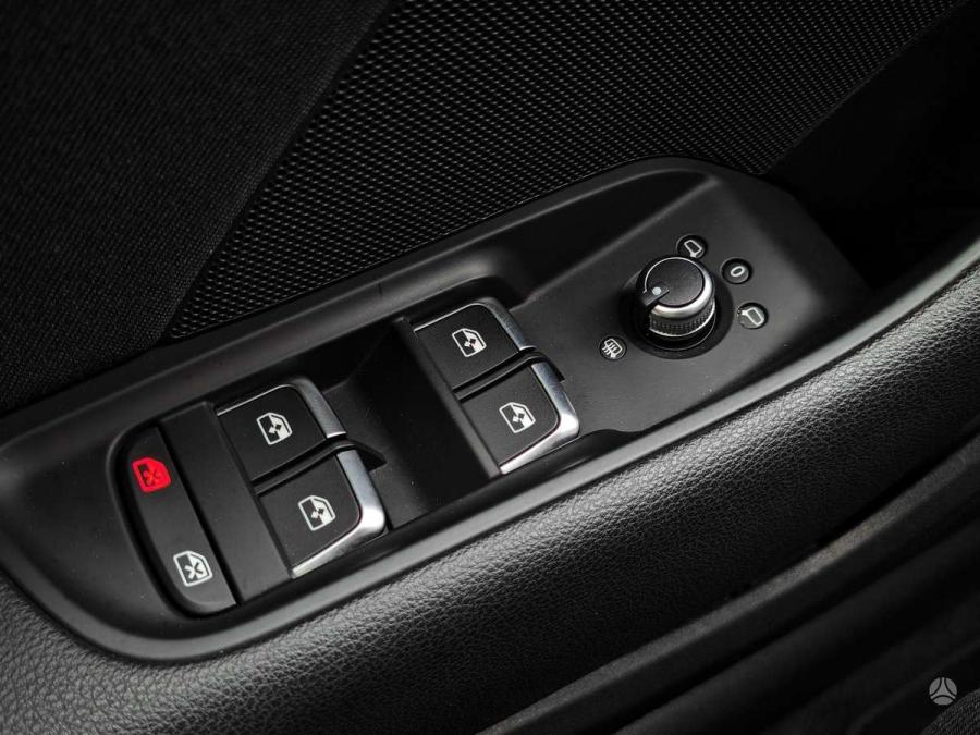 Melns Audi A3 2018 Klaipėda, ar dzinēja tilpumu 0.00 L un nobraukumu 220 tūkst. km par 9999 €, foto 50 vietnē AUTOMOTO.COM.LV