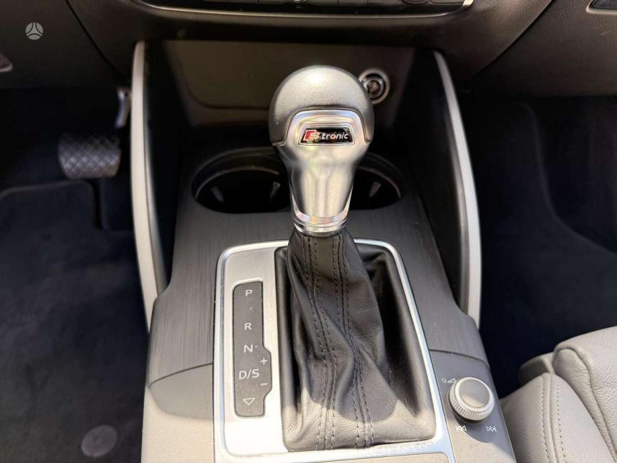Black Audi A3 2018 in Vilnius, with an engine capacity of 1.50 L and mileage of 181 thousand km for 13000 €, photo 13 on AUTOMOTO.COM.LV