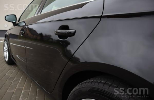 Black Audi A3 2019 in Riga, with an engine capacity of 1.60 L and mileage of 213 thousand km for 11990 €, photo 7 on AUTOMOTO.COM.LV