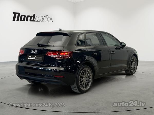 Melns Audi A3 2019 Tallina, ar dzinēja tilpumu 1.60 L un nobraukumu 64 tūkst. km par 17900 €, foto 4 vietnē AUTOMOTO.COM.LV