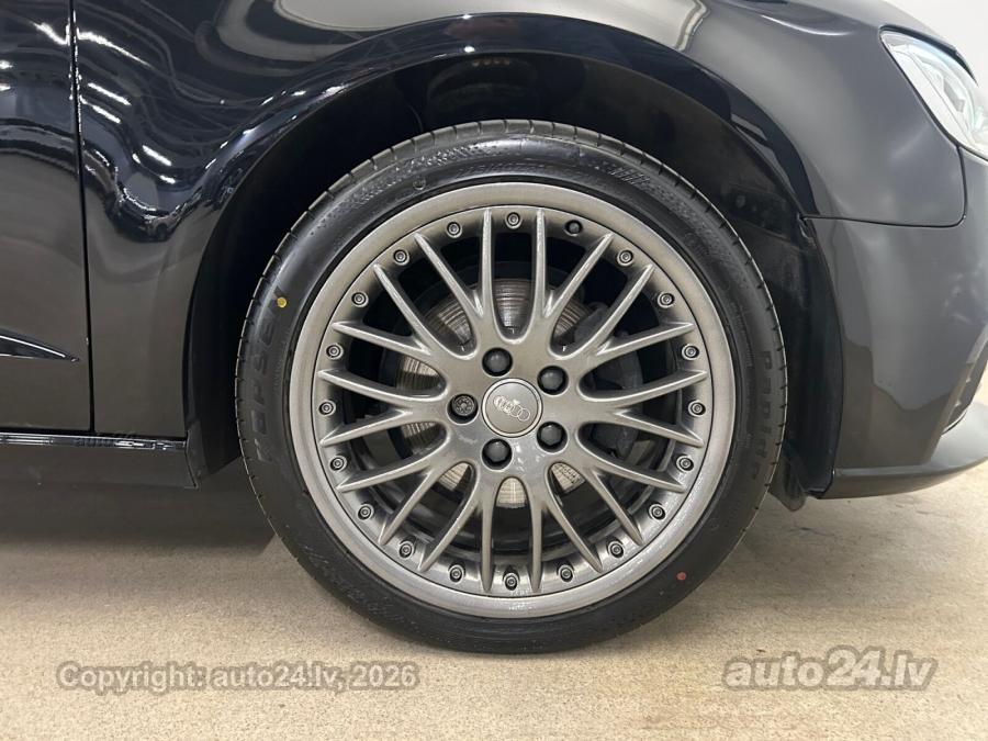 Black Audi A3 2019 in Tallinn, with an engine capacity of 1.60 L and mileage of 64 thousand km for 17900 €, photo 8 on AUTOMOTO.COM.LV