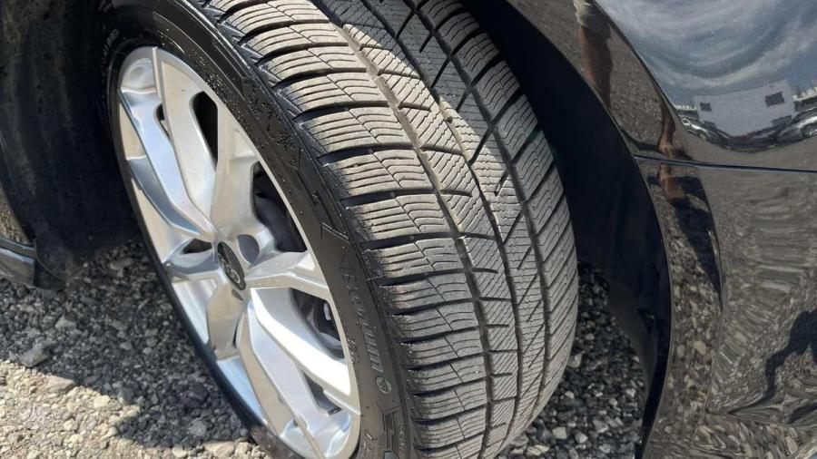 Melns Audi A3 2019 Marijampole, ar dzinēja tilpumu 1.60 L un nobraukumu 252 tūkst. km par 12250 €, foto 46 vietnē AUTOMOTO.COM.LV