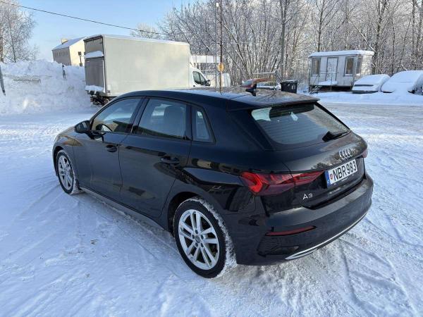 Black Audi A3 2021 in Vilnius, with an engine capacity of 1.50 L and mileage of 165 thousand km for 19500 €, photo 6 on AUTOMOTO.COM.LV