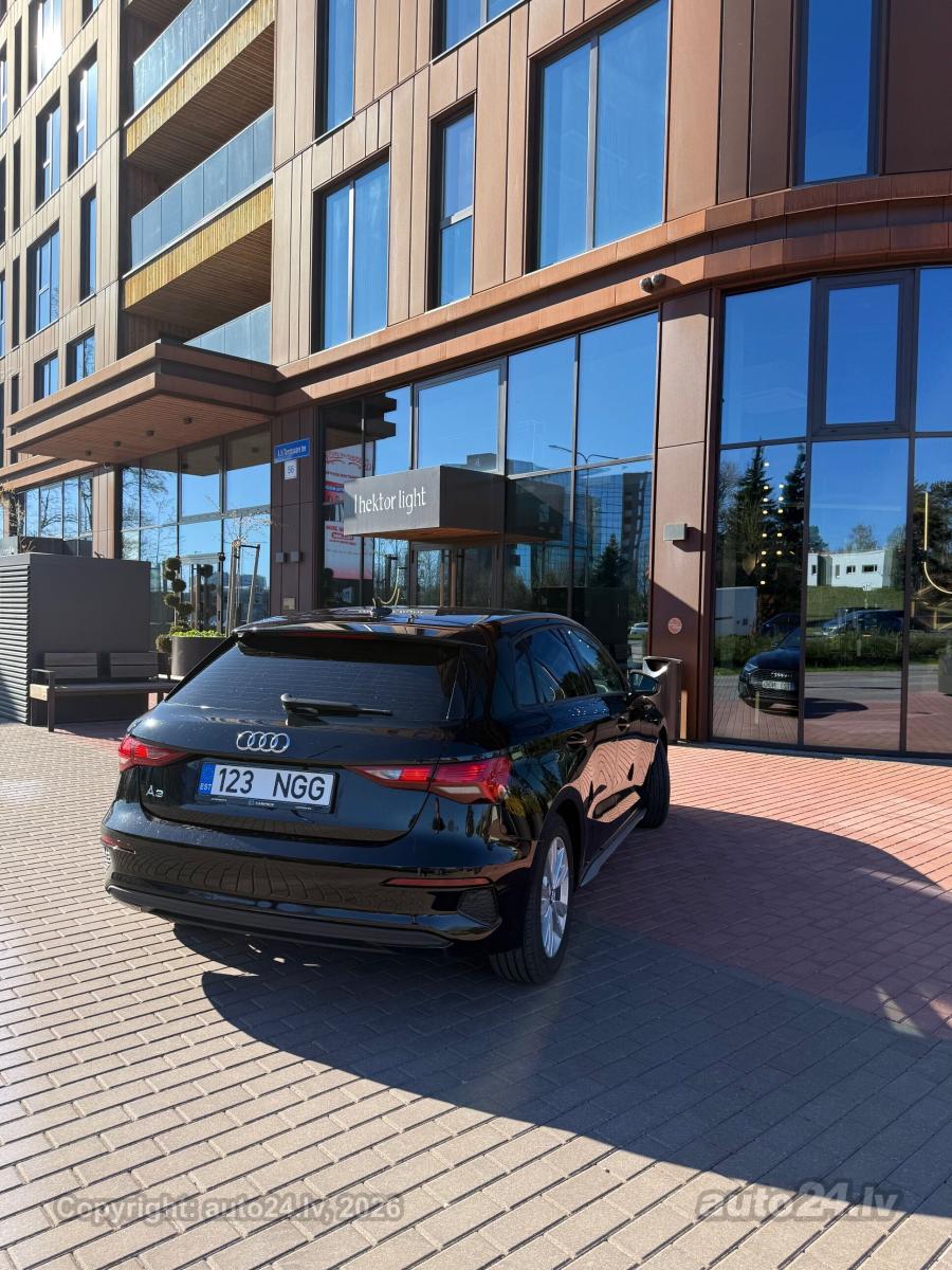 Melns Audi A3 2021 Tallina, ar dzinēja tilpumu 1.50 L un nobraukumu 114 tūkst. km par 17500 €, foto 7 vietnē AUTOMOTO.COM.LV