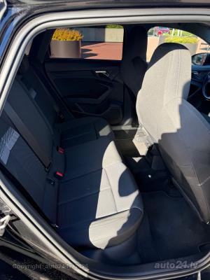 Melns Audi A3 2021 Tallina, ar dzinēja tilpumu 1.50 L un nobraukumu 114 tūkst. km par 17500 €, foto 16 vietnē AUTOMOTO.COM.LV