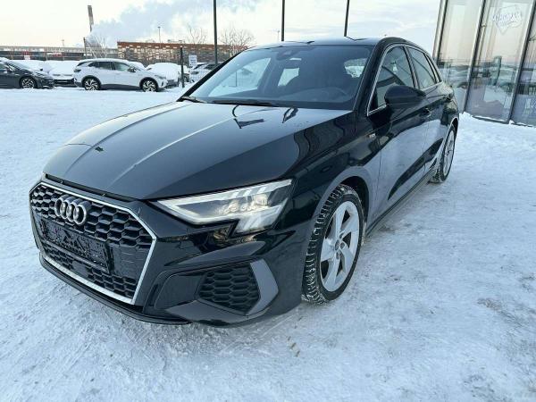 Melns Audi A3 2022 Kauņa, ar dzinēja tilpumu 1.00 L un nobraukumu 186 tūkst. km par 17900 €, foto 1 vietnē AUTOMOTO.COM.LV