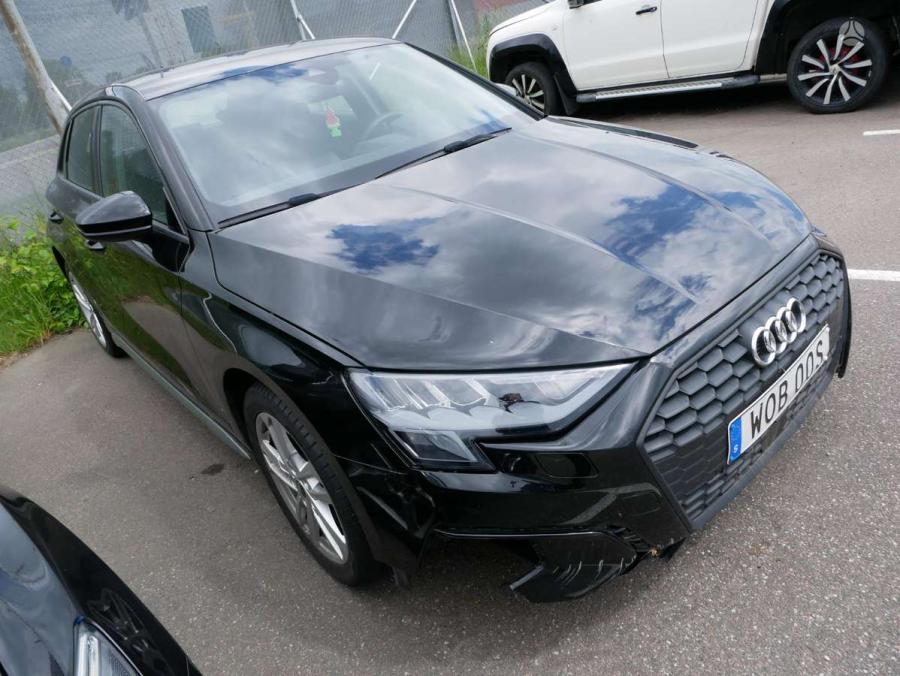 Melns Audi A3 2023 Šauļi, ar dzinēja tilpumu 1.50 L un nobraukumu 45 tūkst. km par 16500 €, foto 1 vietnē AUTOMOTO.COM.LV