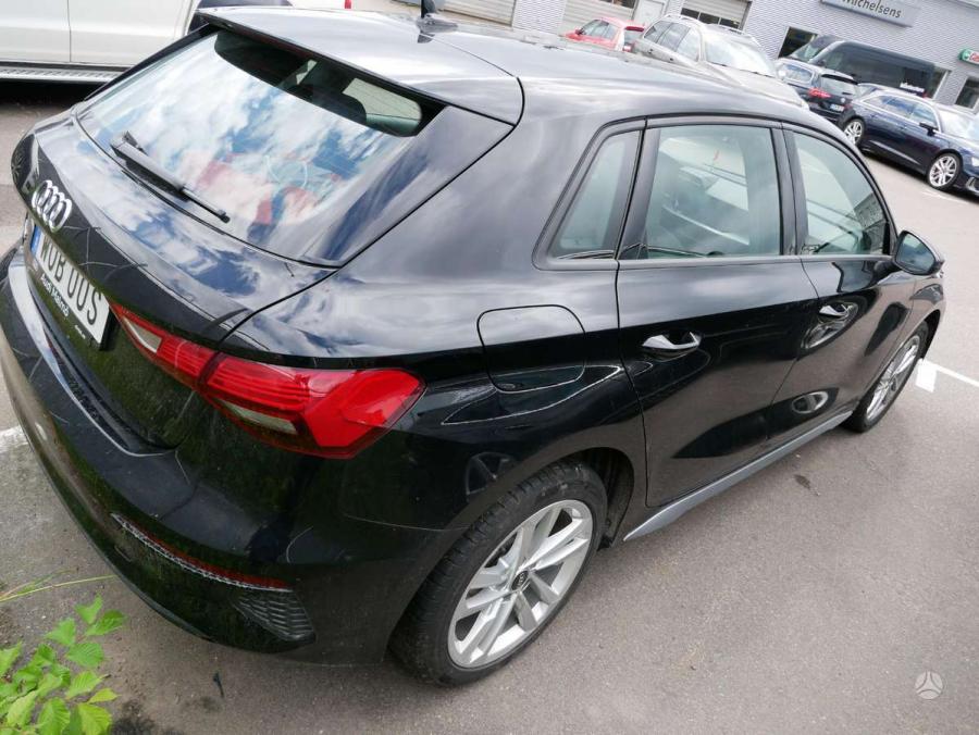 Melns Audi A3 2023 Šauļi, ar dzinēja tilpumu 1.50 L un nobraukumu 45 tūkst. km par 16500 €, foto 3 vietnē AUTOMOTO.COM.LV