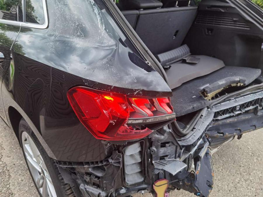 Черный Ауди А3 2023 в Каунас, объемом двигателя 1.97 л и пробегом 156 тыс. км за 9900 €, фото 46 на AUTOMOTO.COM.LV