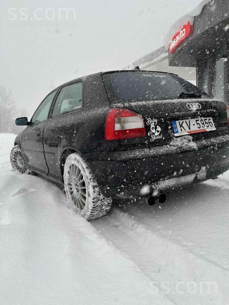 Black Audi A3 1999 in Tukums, with an engine capacity of 1.90 L and mileage of 320 thousand km for 1390 €, photo 6 on AUTOMOTO.COM.LV