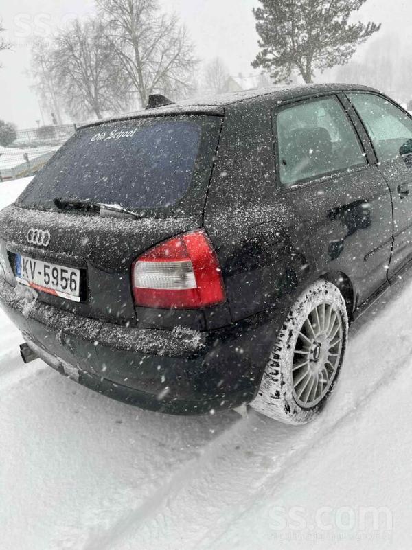 Black Audi A3 1999 in Tukums, with an engine capacity of 1.90 L and mileage of 320 thousand km for 1390 €, photo 8 on AUTOMOTO.COM.LV