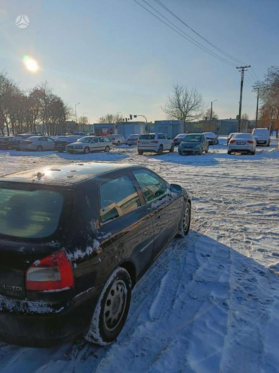 Black Audi A3 2001 in Kaunas, with an engine capacity of 1.90 L and mileage of 408 thousand km for 800 €, photo 2 on AUTOMOTO.COM.LV