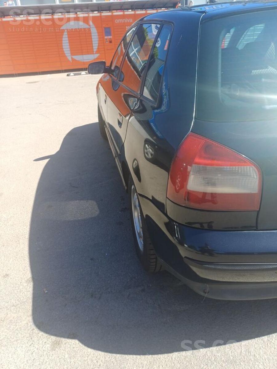 Black Audi A3 2002 in Riga, with an engine capacity of 1.90 L and mileage of 300 thousand km for 1650 €, photo 6 on AUTOMOTO.COM.LV