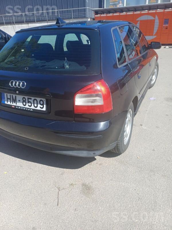 Black Audi A3 2002 in Riga, with an engine capacity of 1.90 L and mileage of 300 thousand km for 1650 €, photo 2 on AUTOMOTO.COM.LV