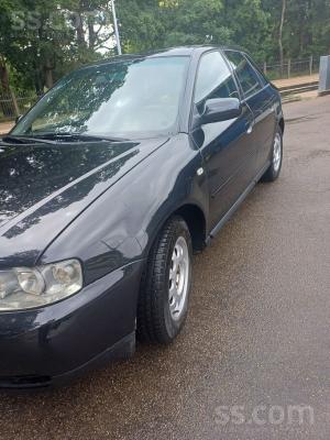 Melns Audi A3 2002 Rīga, ar dzinēja tilpumu 1.90 L un nobraukumu 300 tūkst. km par 1650 €, foto 3 vietnē AUTOMOTO.COM.LV