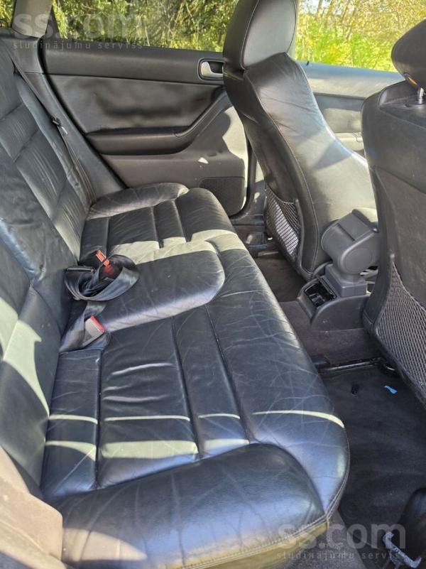 Black Audi A3 2002 in Daugavpils, with an engine capacity of 1.90 L and mileage of 399 thousand km for 1850 €, photo 8 on AUTOMOTO.COM.LV