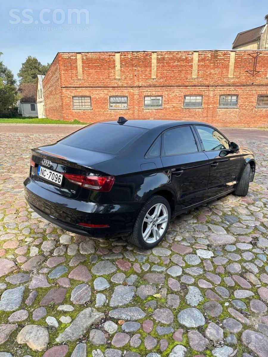 Melns Audi A3 2014 Kuldīga, ar dzinēja tilpumu 1.60 L un nobraukumu 201 tūkst. km par 9100 €, foto 3 vietnē AUTOMOTO.COM.LV
