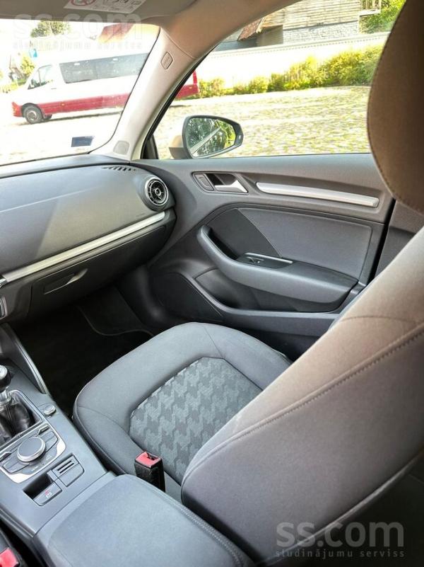 Melns Audi A3 2014 Kuldīga, ar dzinēja tilpumu 1.60 L un nobraukumu 201 tūkst. km par 9100 €, foto 4 vietnē AUTOMOTO.COM.LV