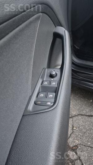 Black Audi A3 2014 in Riga, with an engine capacity of 1.40 L and mileage of 152 thousand km for 9200 €, photo 9 on AUTOMOTO.COM.LV